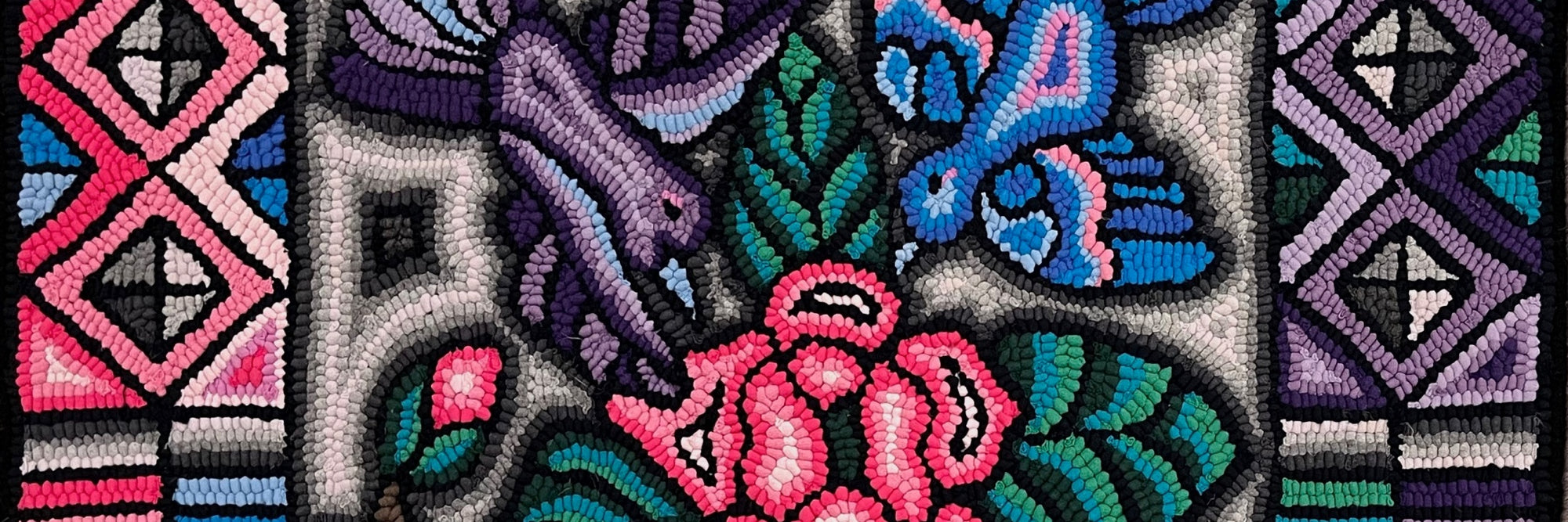 Rug Hooking Patterns & Supplies - CHARCO & PRIMCO | HoneyBee Hive